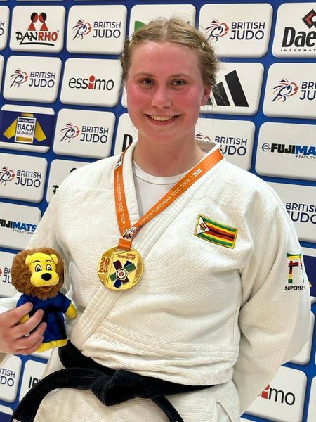Congratulations to these two youngsters from Zimbabwe Judo who did well ...